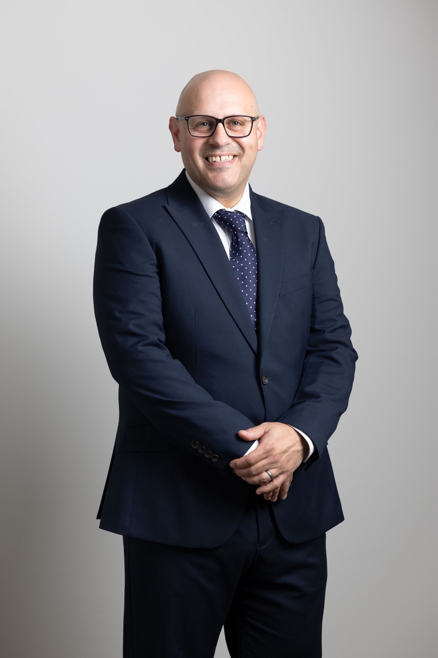 Dr Latis - ENT | Head & Neck Surgeon